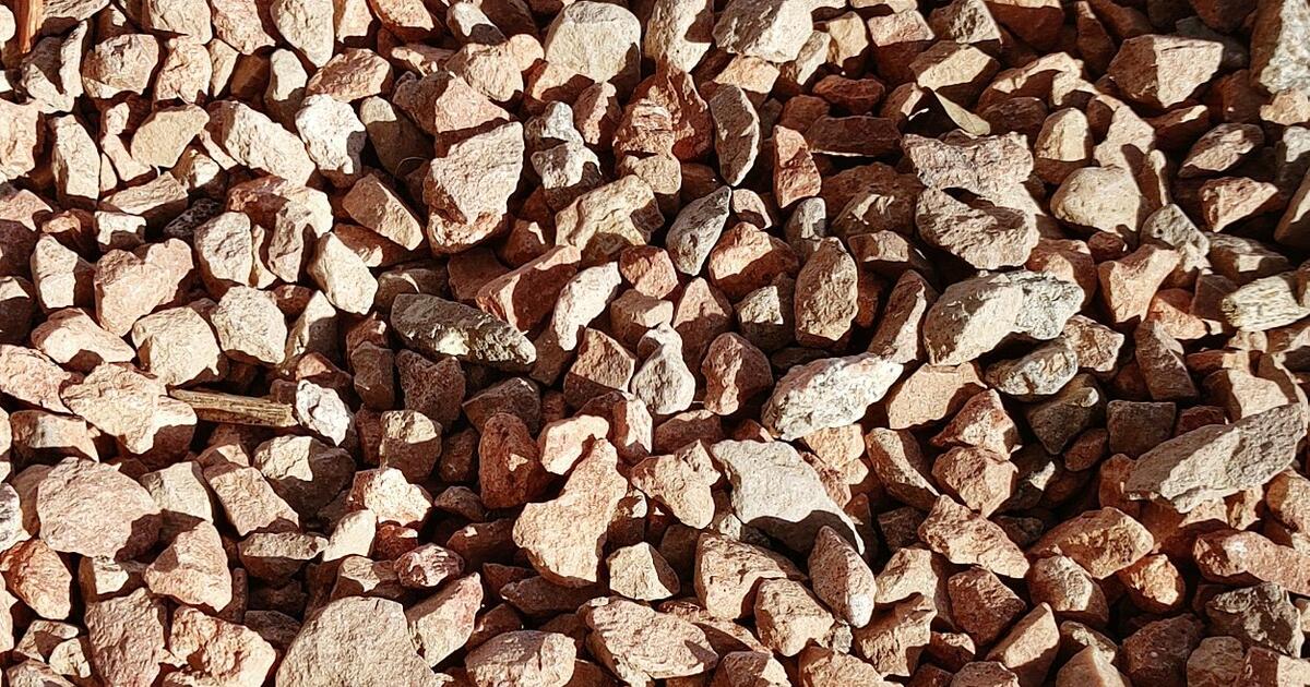 Free Rose/Mauve (Apache pink) Decorative Landscape Rock - You haul for ...