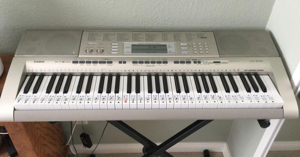 Keyboard - Casio LK-270 w/lighted keys for $50 in Poway, CA | Finds — Nextdoor