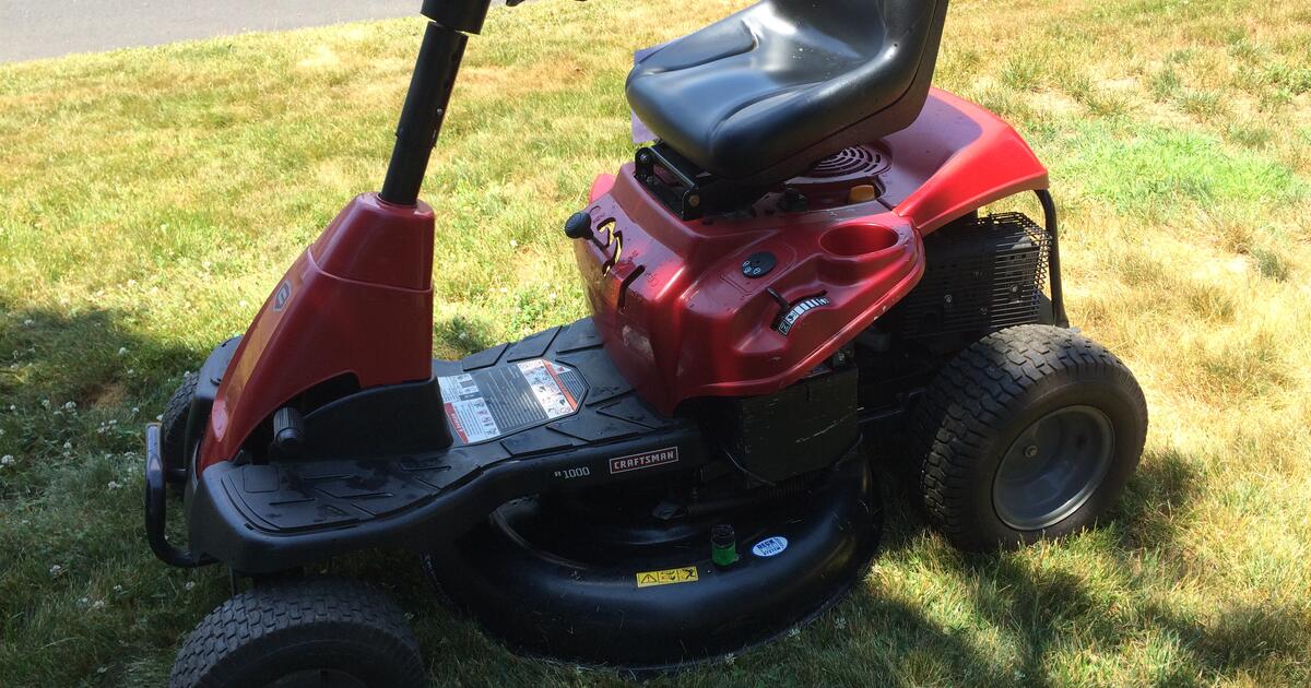 Craftsman R1000 Riding Mower for $400 in Southport, CT | Finds — Nextdoor